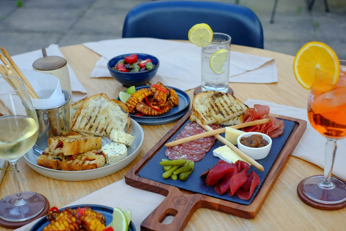 The Scholars Restaurant | Dining in Stirling